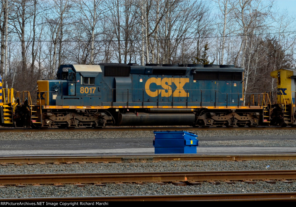 CSX 8017